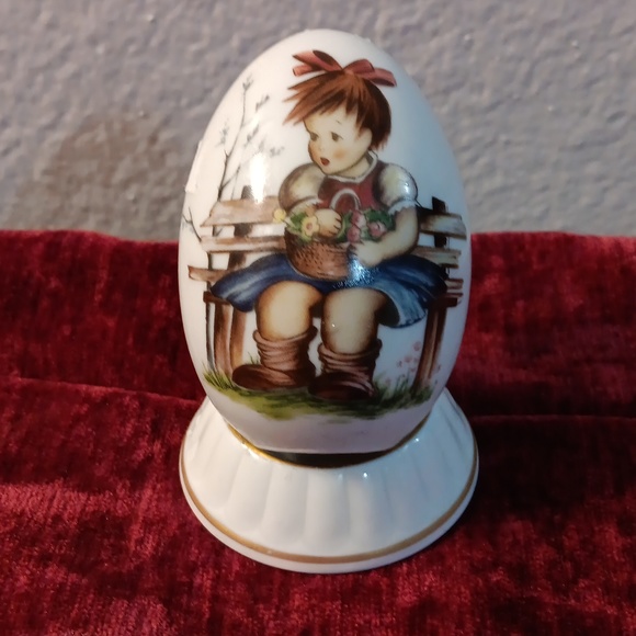 Schmid | Accents | Vintage Schmid Porcelain Egg | Poshmark